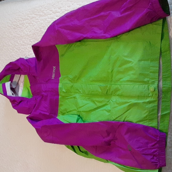 Marmot | Jackets & Coats | Euc Girls Marmot Precip Eco Rain Jacket | Poshmark